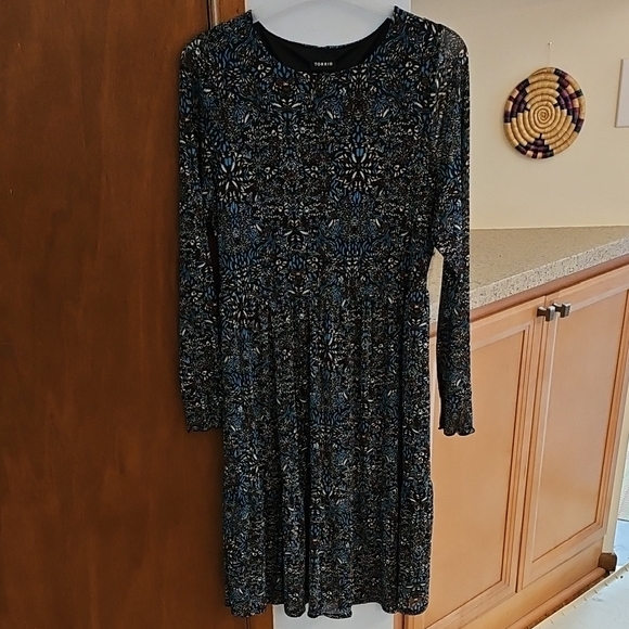torrid | Dresses | Torrid Longsleeved Midi Dress | Poshmark